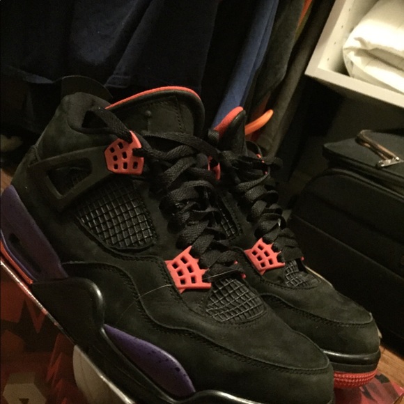 Jordan | Shoes | Jordan 4 Raptors Size 95 In Mens They Are 85 | Poshmark